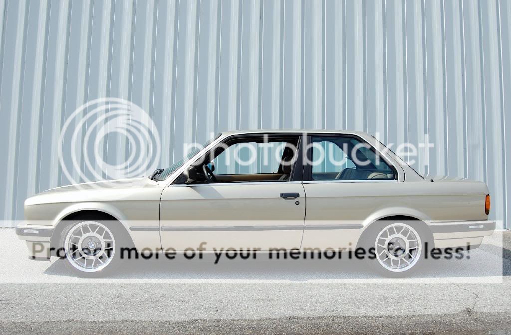 Simples 325i | Retro Rides