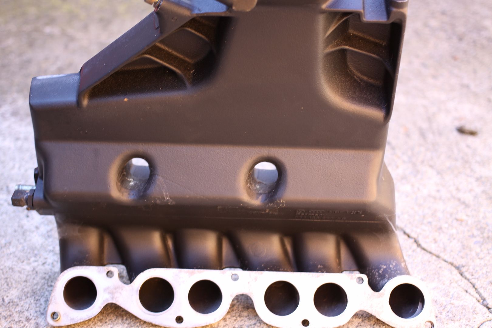 Ob2 12v vr6 intake manifold - black/polished | VW Vortex - Volkswagen Forum