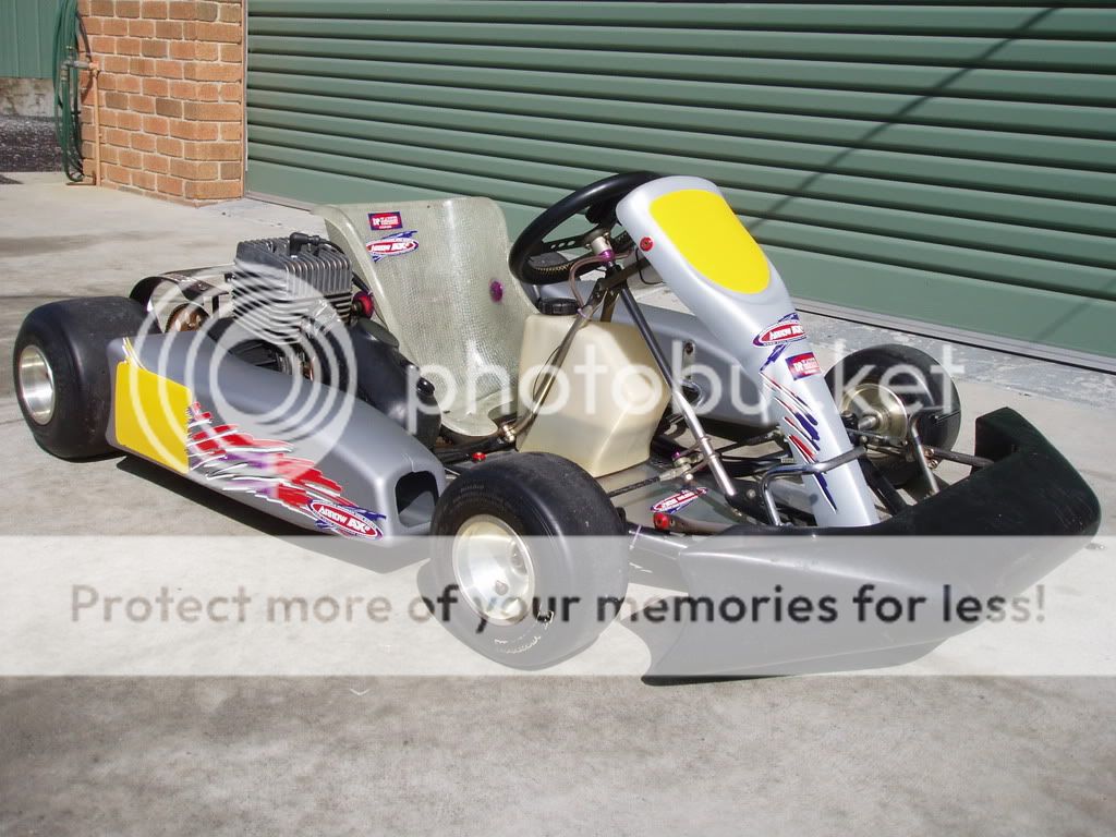 Arrow AX5 go kart